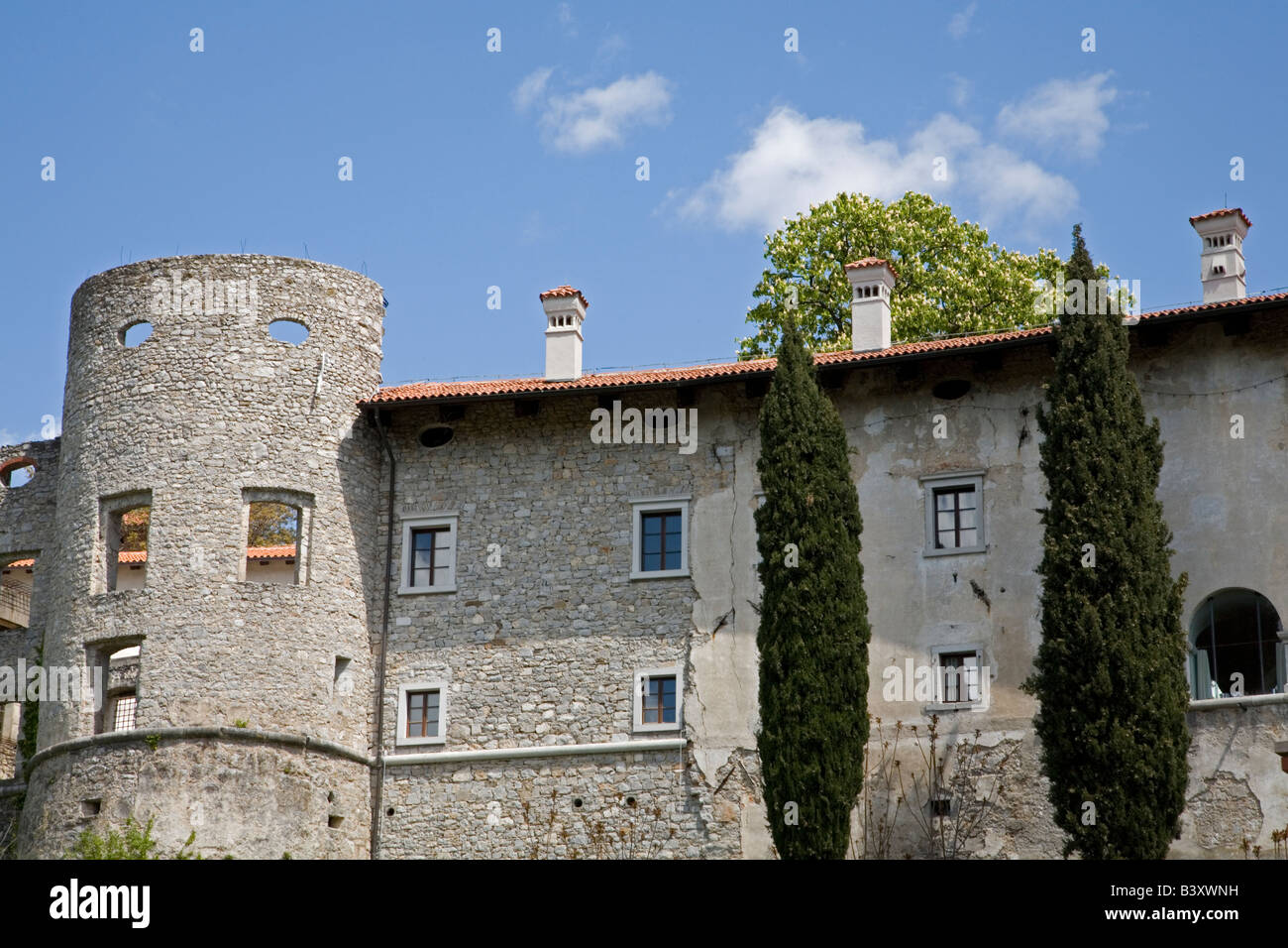 Stanjel castle Karst region Slovenia Stock Photo - Alamy
