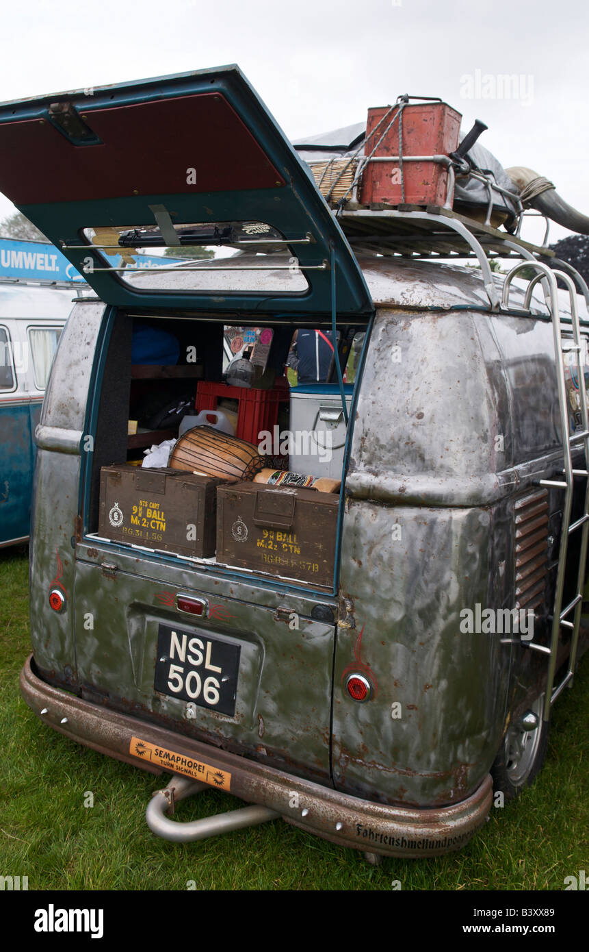 Volkswagen type 2 camper van hi-res stock photography and images - Alamy