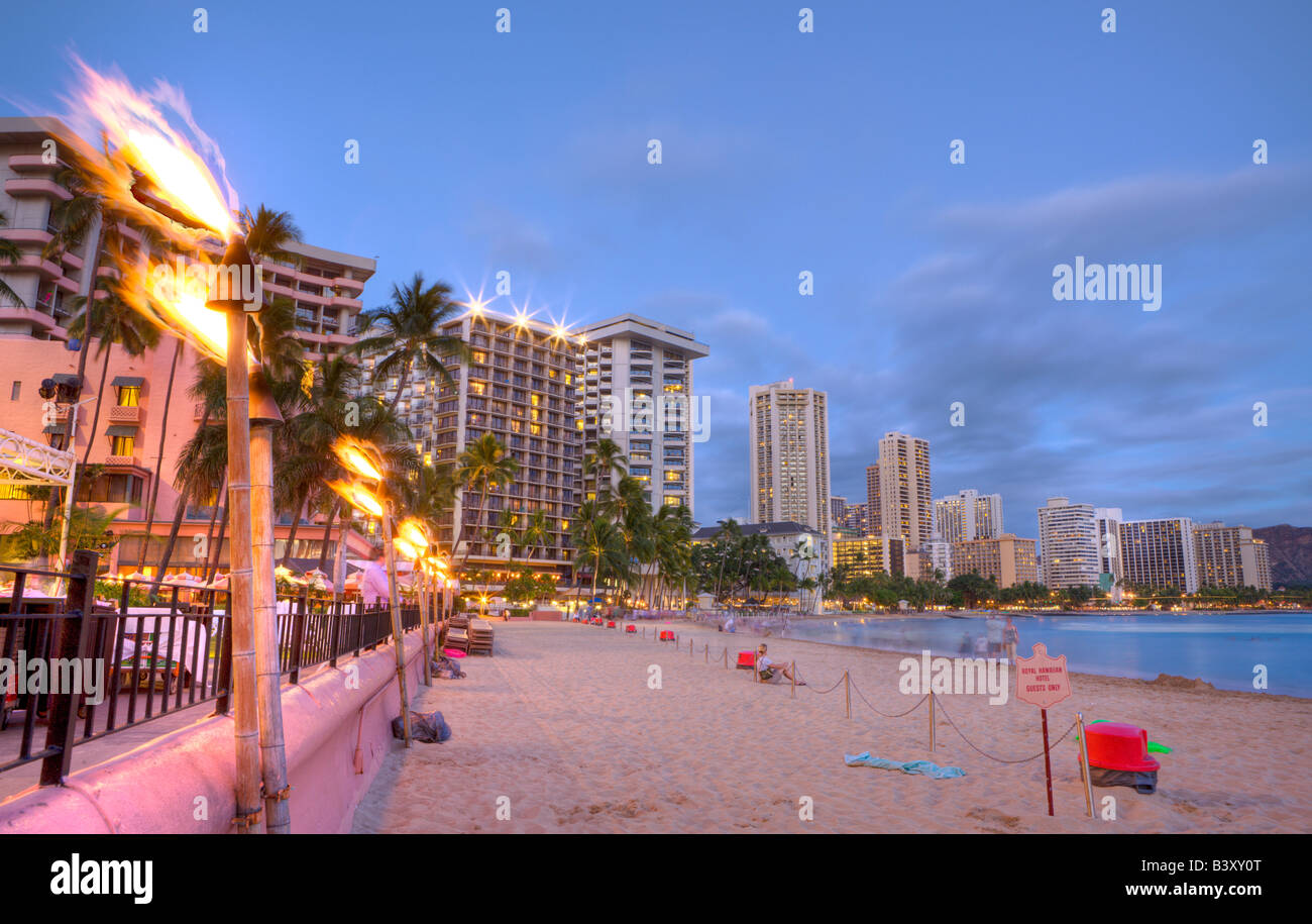 Waikiki beach sunset hi-res stock photography and images - Alamy