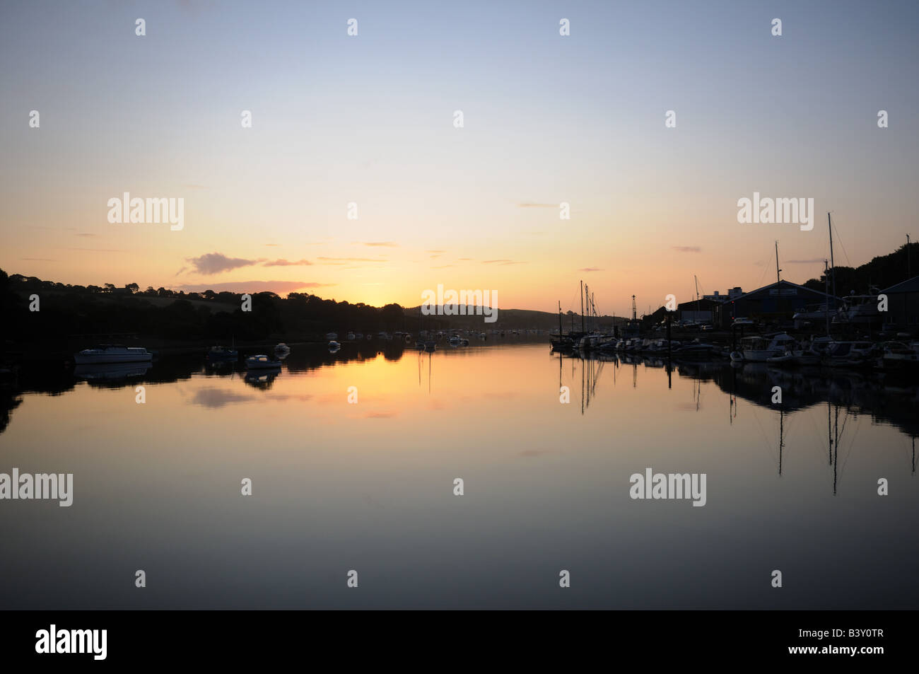 Penryn harbour hi-res stock photography and images - Alamy
