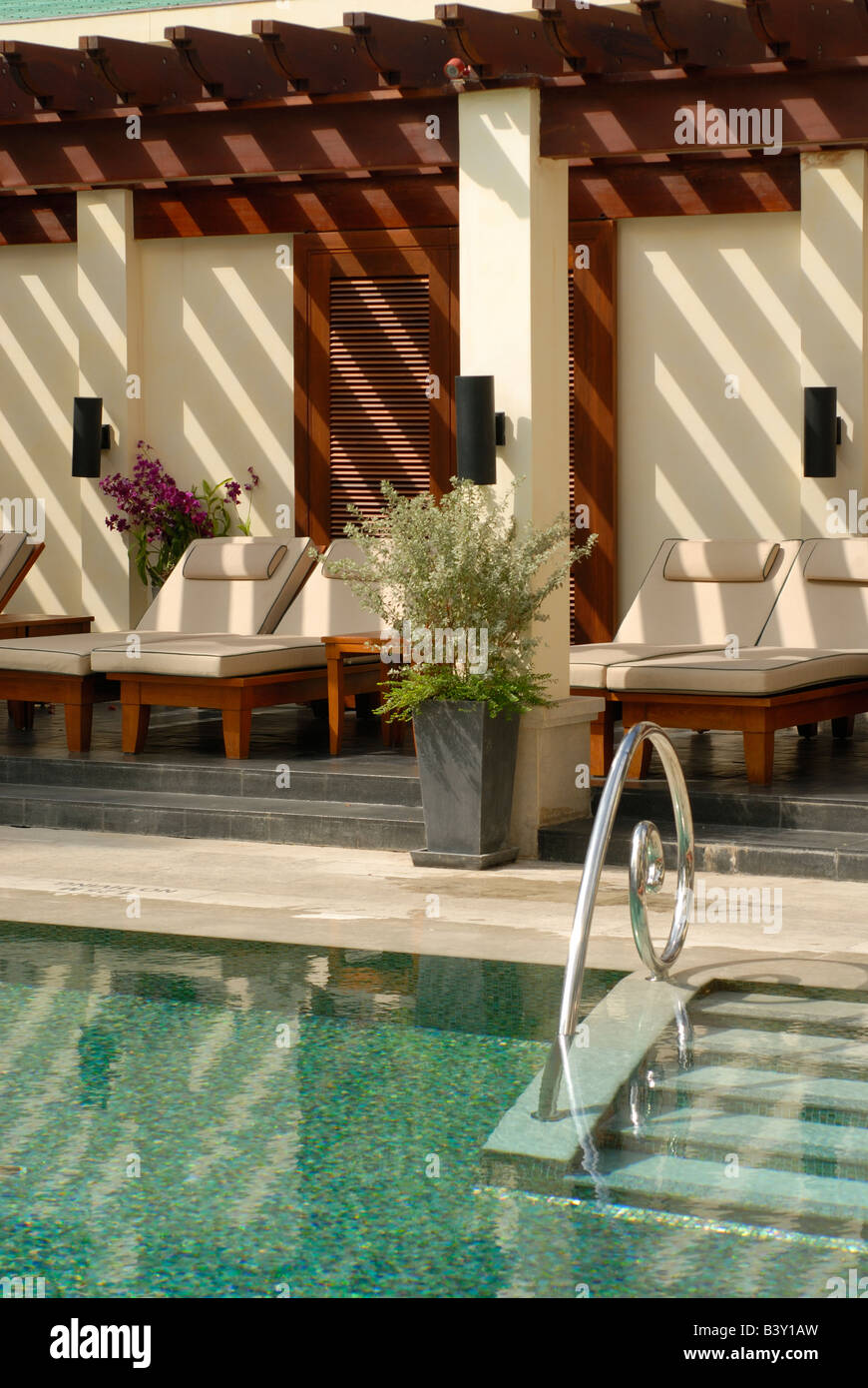 Swimming Pool The Oriental Hotel Bangkok, Thailand Asia. Luxury travel ...
