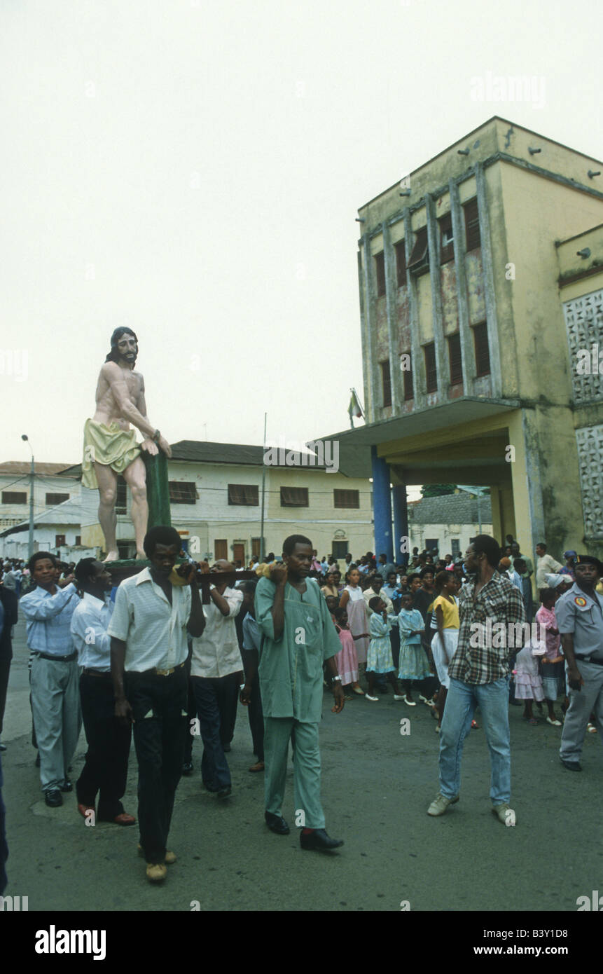 Catholic procession africa hi-res stock photography and images - Alamy