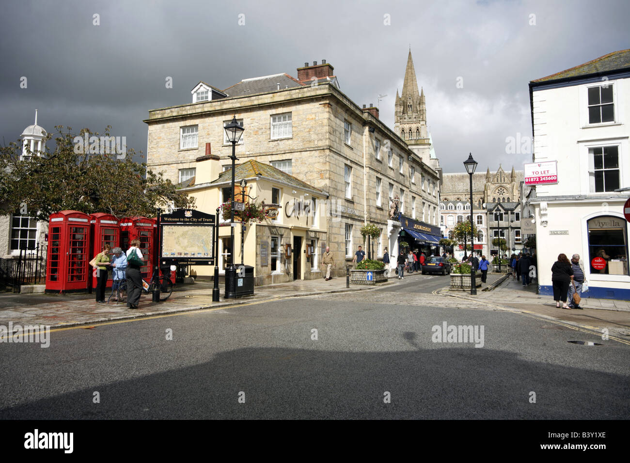 Lemon Street Truro Stock Photo - Alamy