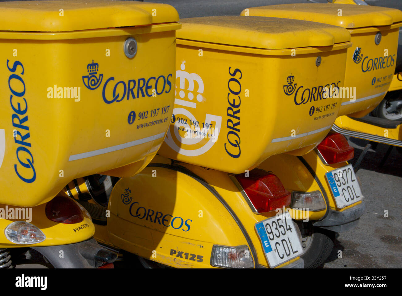 Spain postal service correos hi-res stock photography and images - Alamy