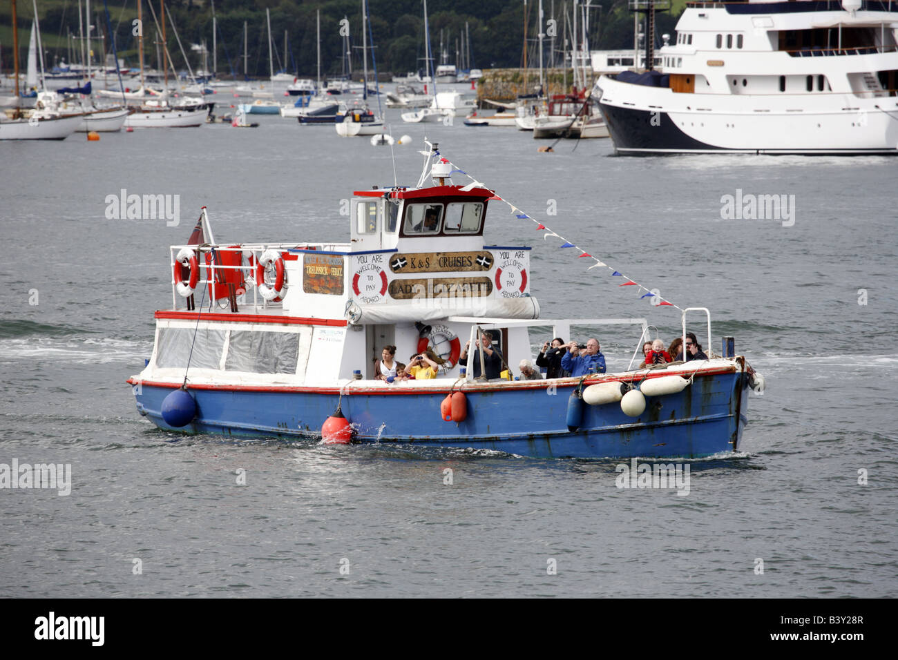 River fal and boat hi-res stock photography and images - Alamy
