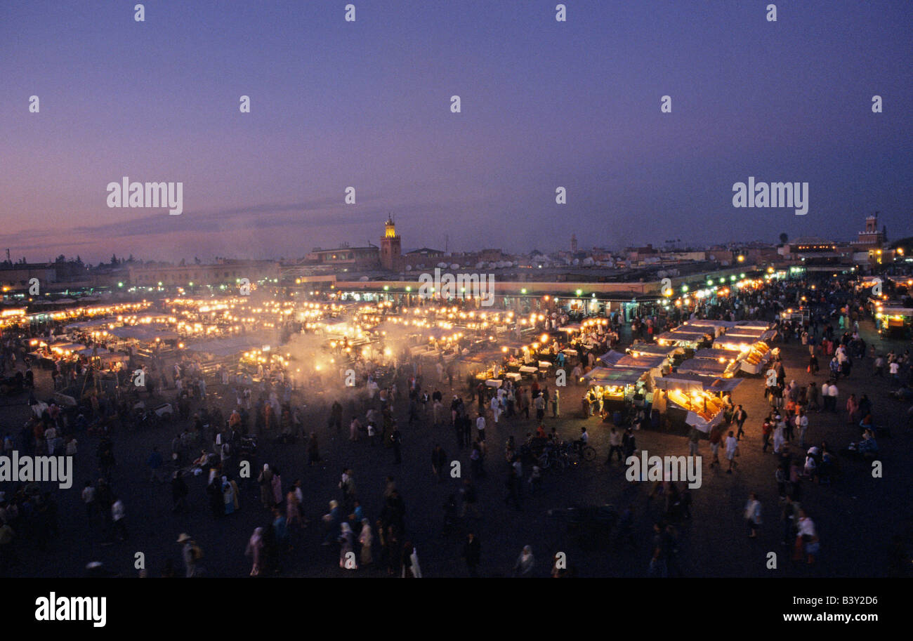 Nightlife marrakesh hi-res stock photography and images - Alamy
