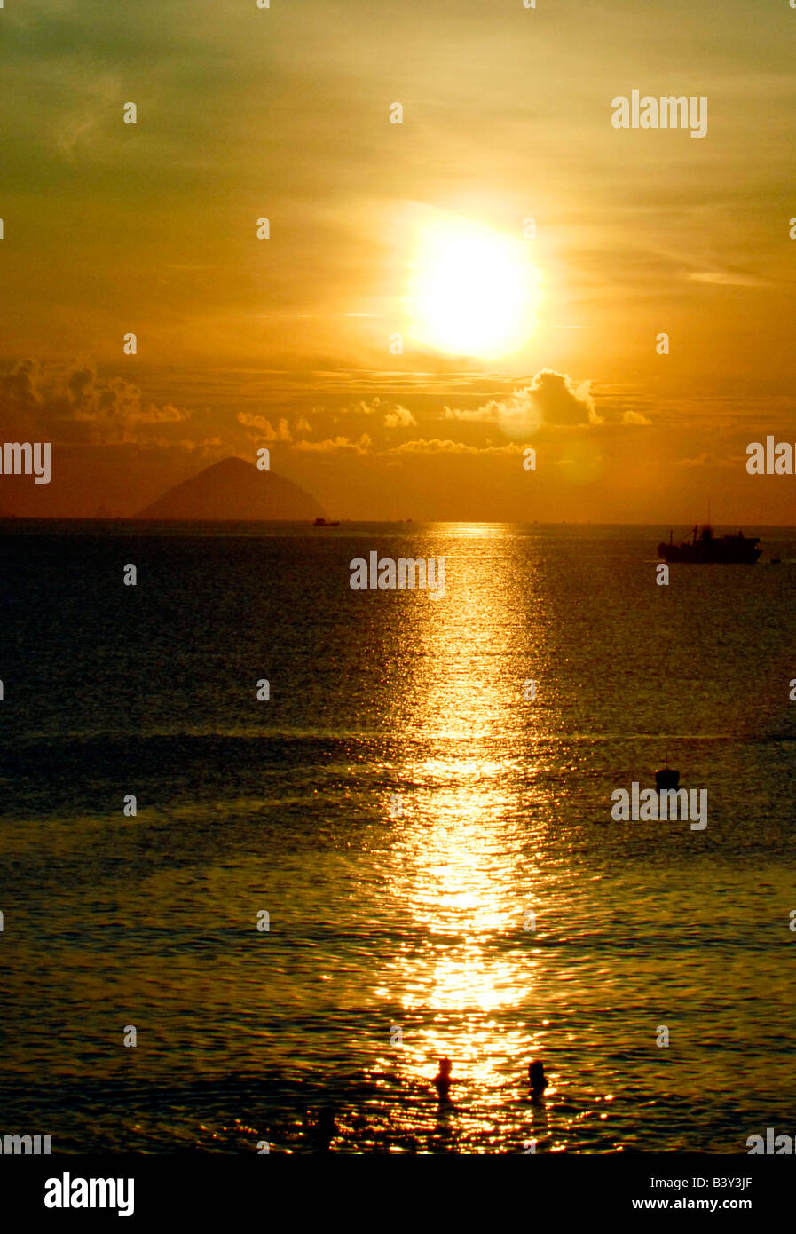 Morning swimmers hi-res stock photography and images - Alamy