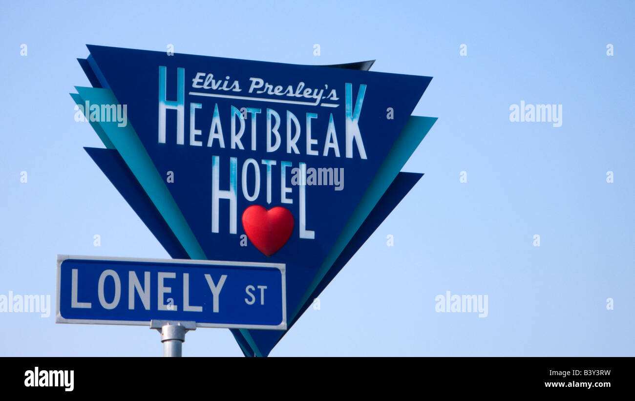 Heartbreak Hotel sign on Lonely Street Memphis USA Stock Photo - Alamy
