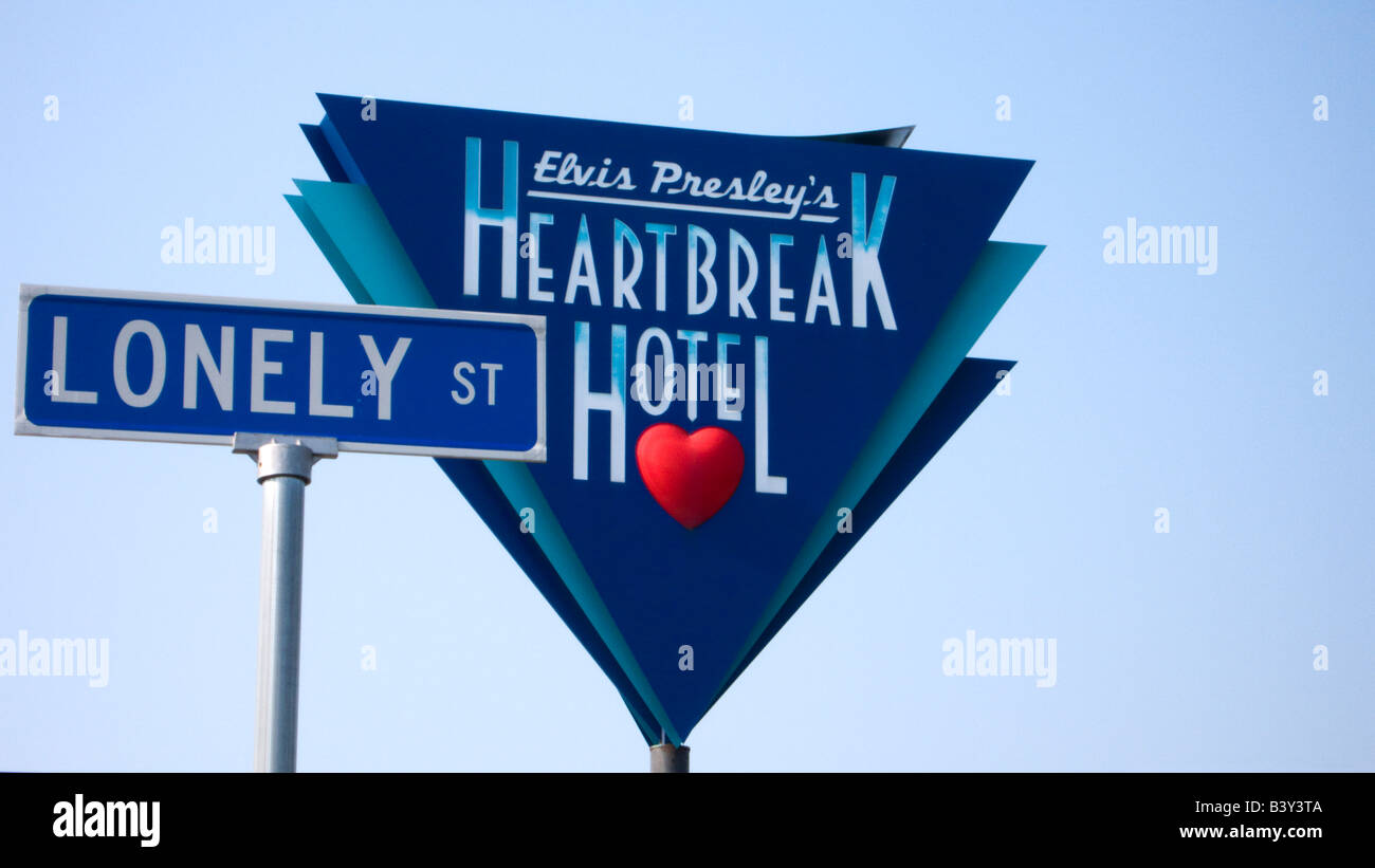 Elvis presleys heartbreak hotel memphis hi-res stock photography and ...