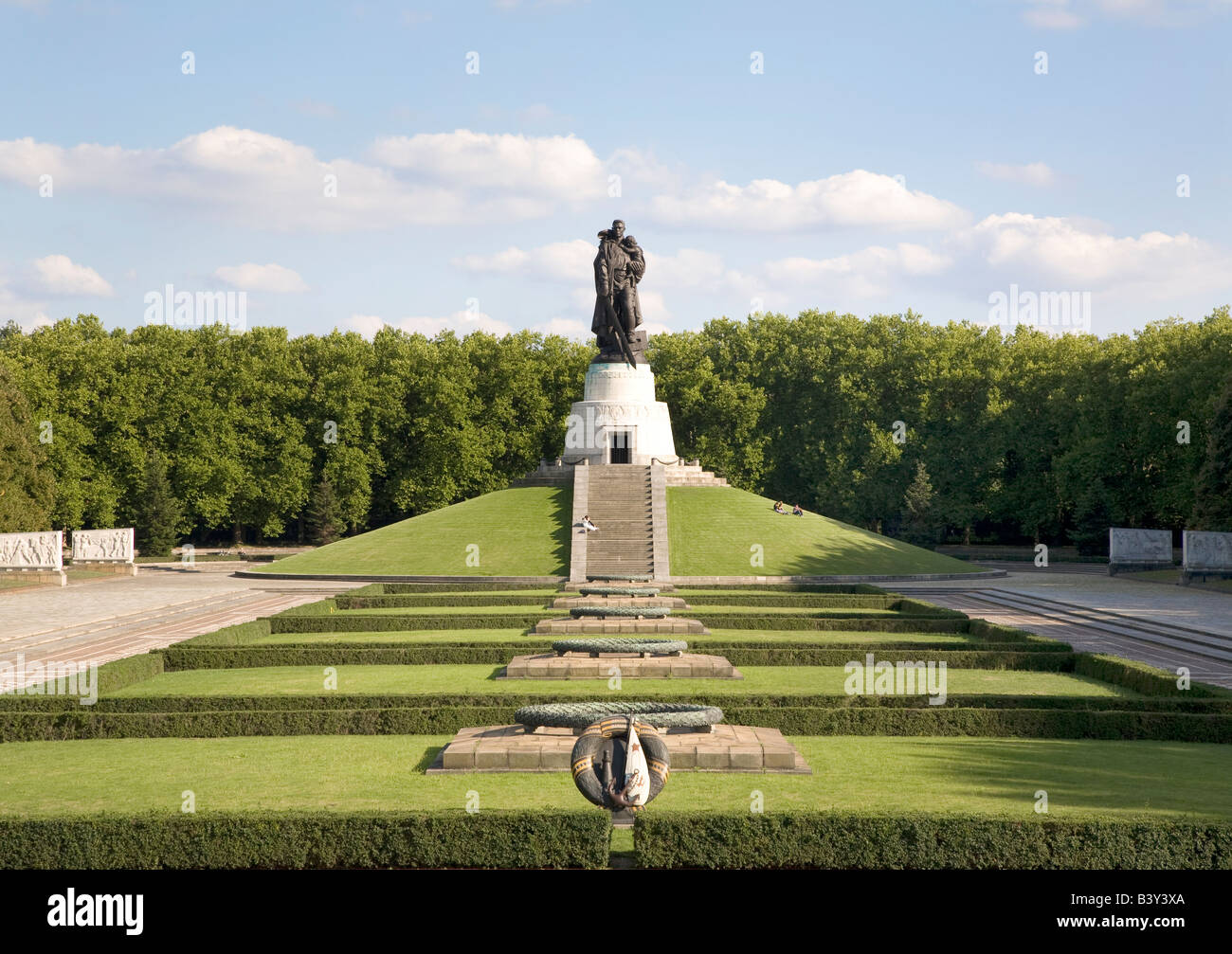 The Russian war memorial in Berlin Stock Photo - Alamy