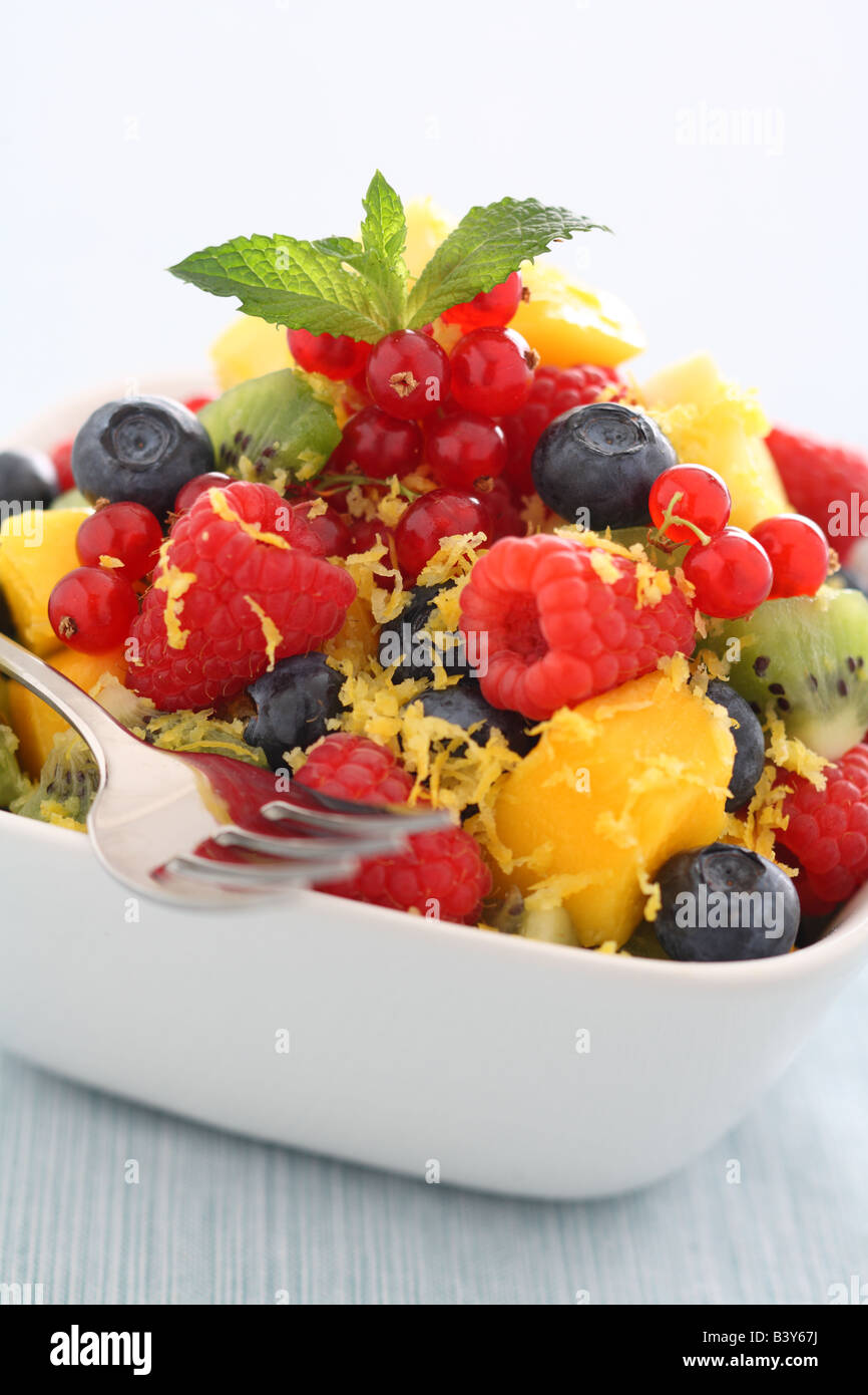 Fresh raspberries raspberry fruit hi-res stock photography and images ...