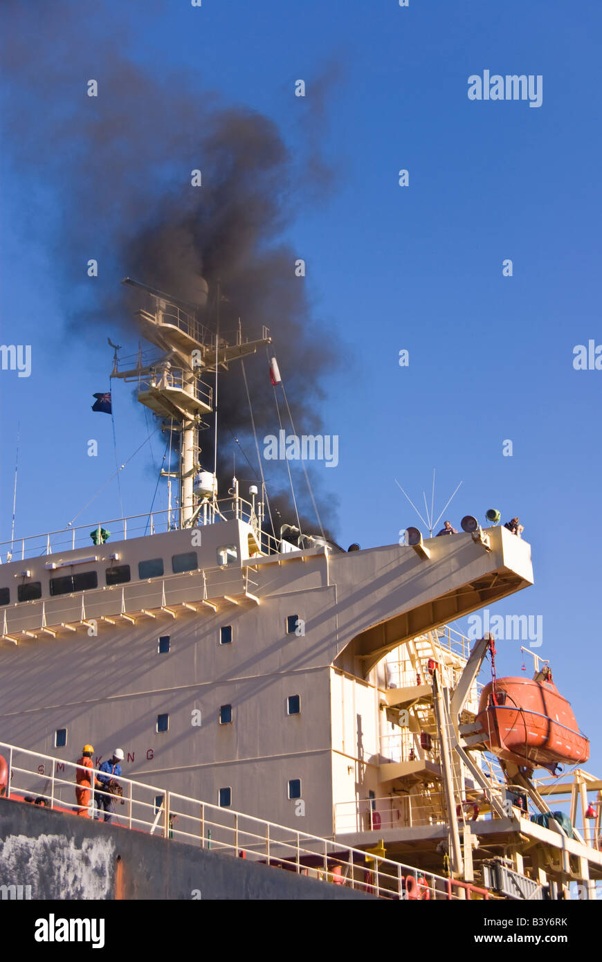 Ship funnel black smoke hi-res stock photography and images - Alamy