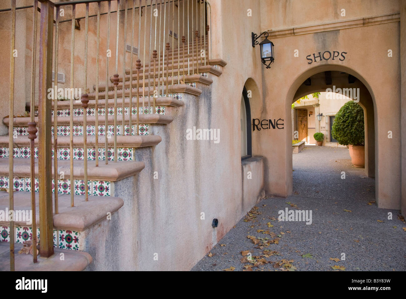 AZ, Arizona, Red Rock Country, Sedona,Tlaquepaque, Spanish style arts ...