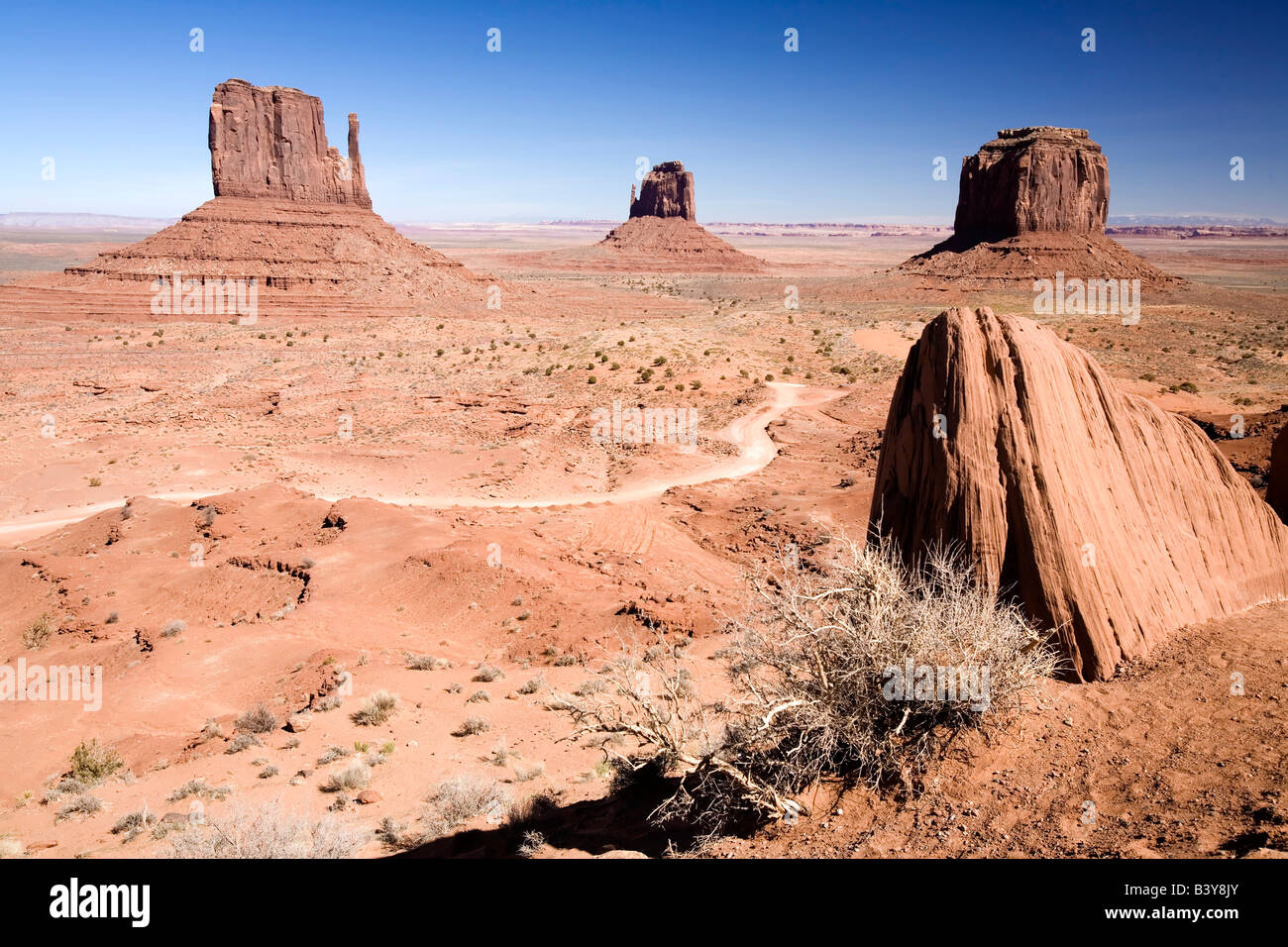 State Park Utah Visitor Center High Resolution Stock Photography and ...