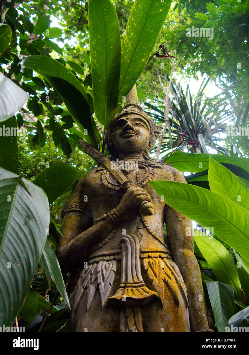 Statuette warrior hi-res stock photography and images - Alamy