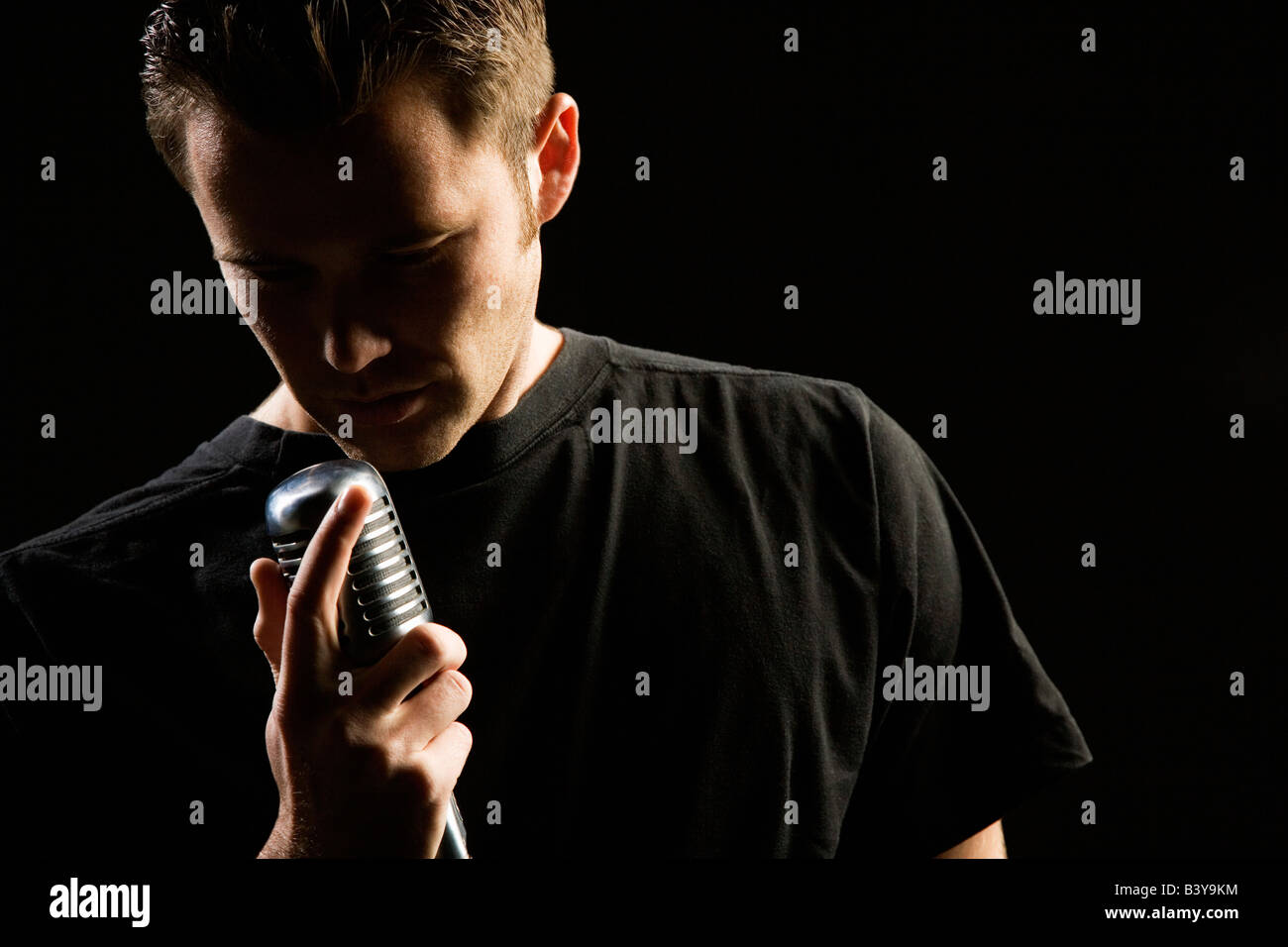 Actors with microphones in studio hi-res stock photography and images ...