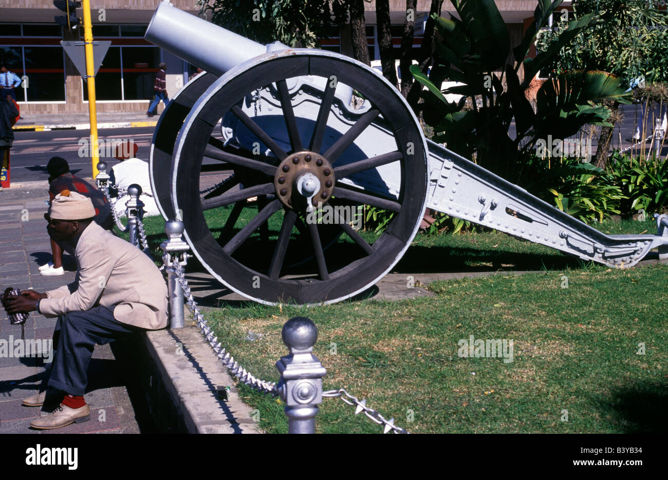 South Africa, KwaZulu Natal, Ladysmith. Boer War cannon Stock Photo - Alamy