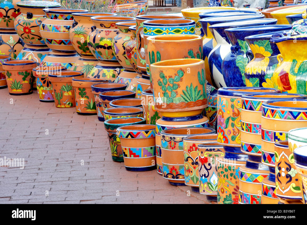colorful pot display Tubac Arizona Stock Photo - Alamy