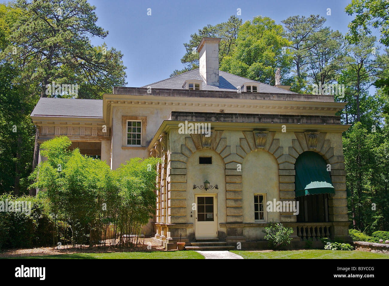 North America, USA, Georgia, Atlanta. A view of the historic Swan House ...