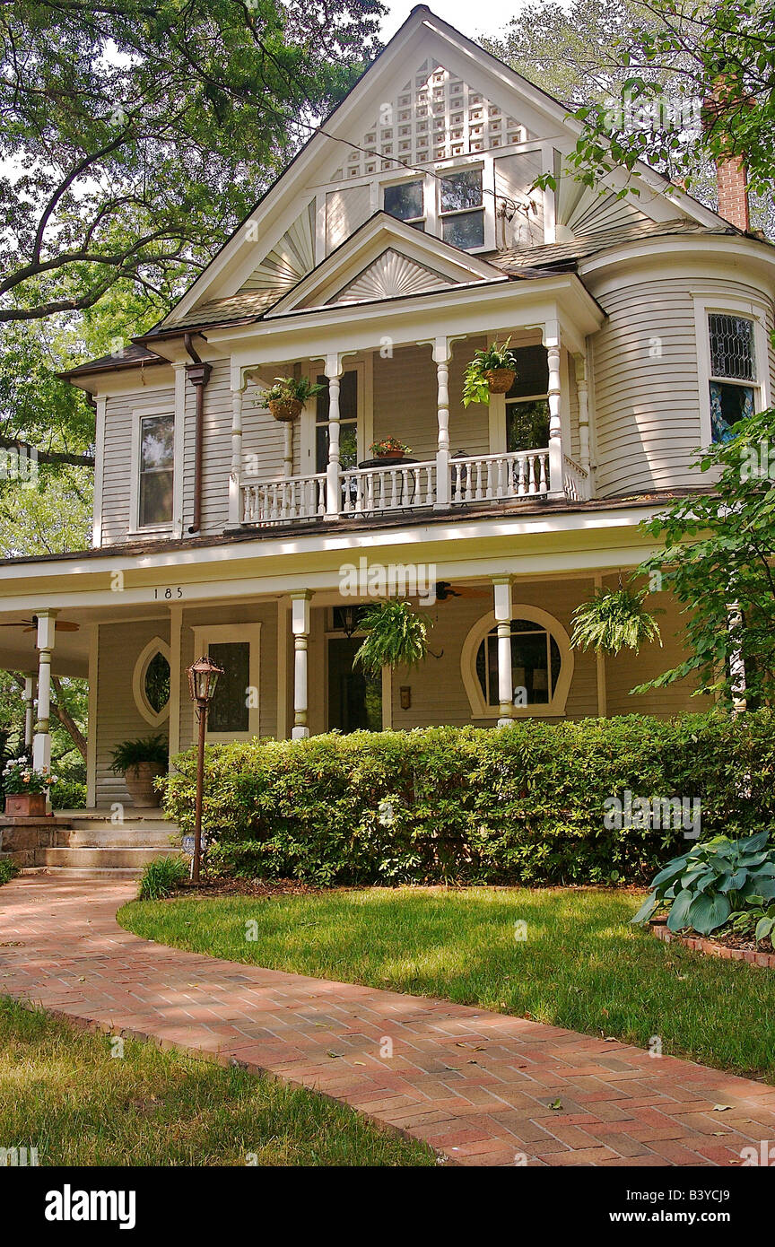 Shaded House High Resolution Stock Photography and Images - Alamy