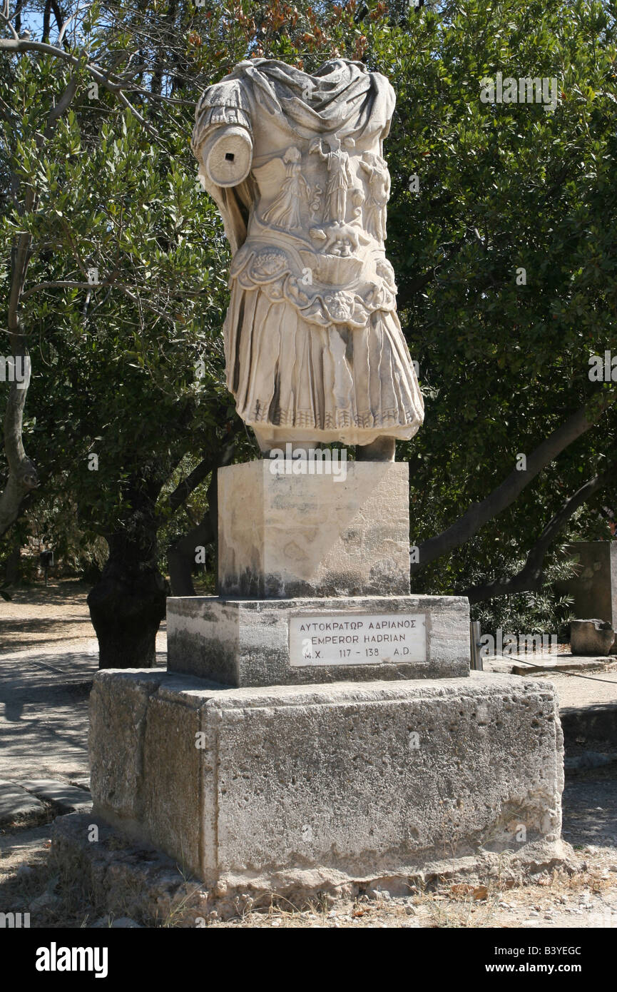 Emperor Hadrian Statue Stock Photo - Alamy