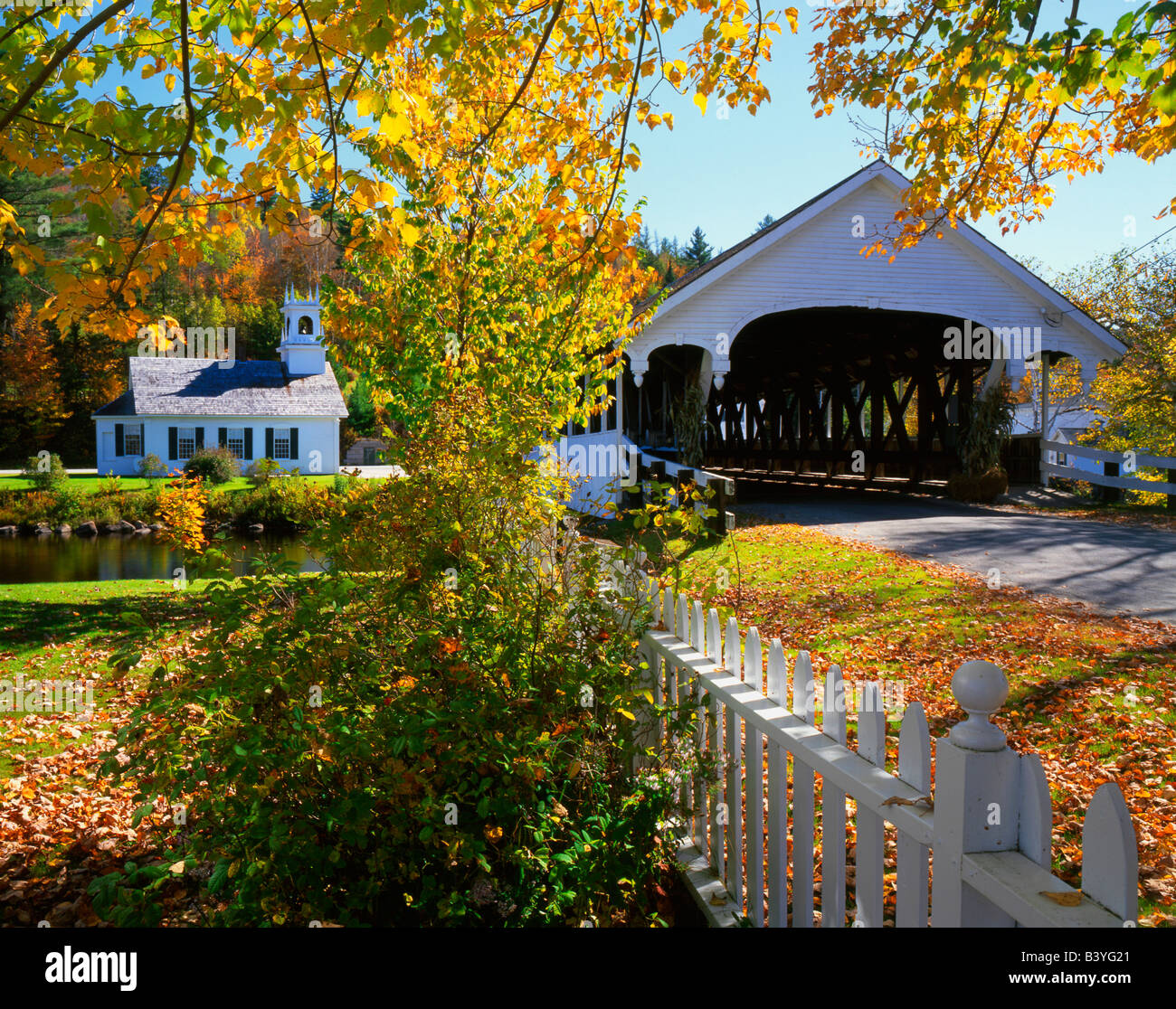 Stark bridge new hampshire hi-res stock photography and images - Alamy