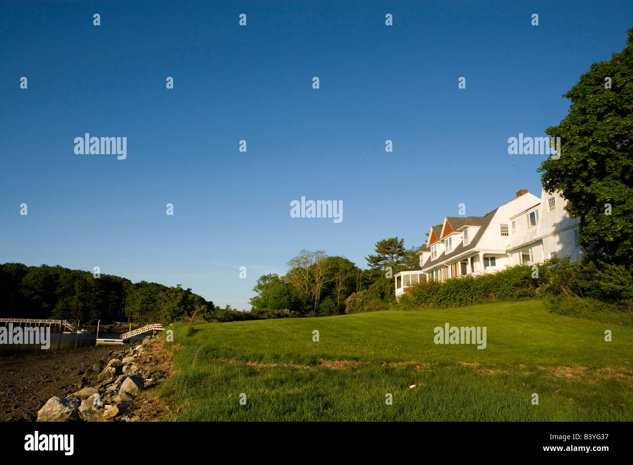 Early morning at the Creek Farm Preserve in Portsmouth, New Hampshire ...
