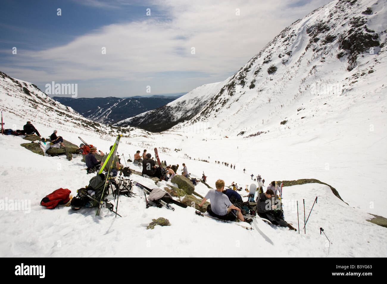Tuckerman ravine mount washington hi-res stock photography and images ...