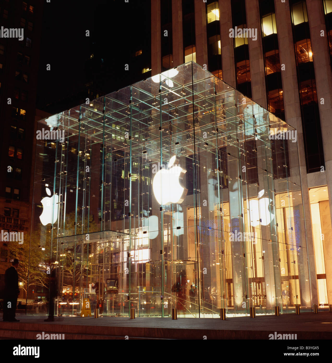 North America, USA, New York, New York City Glass entry way to the ...