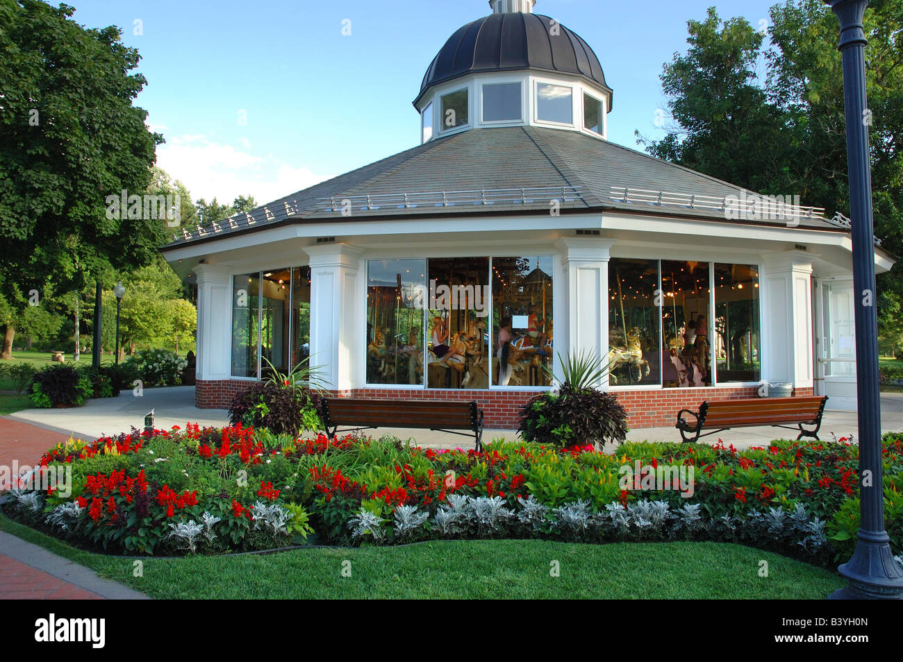 U.S.A., New York, Saratoga Springs, carousel in Congress Park Stock ...