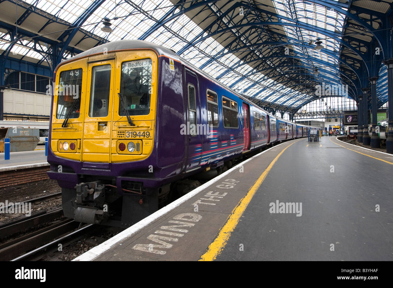 Class 319 train in first capital connect livery waiting at a platform ...