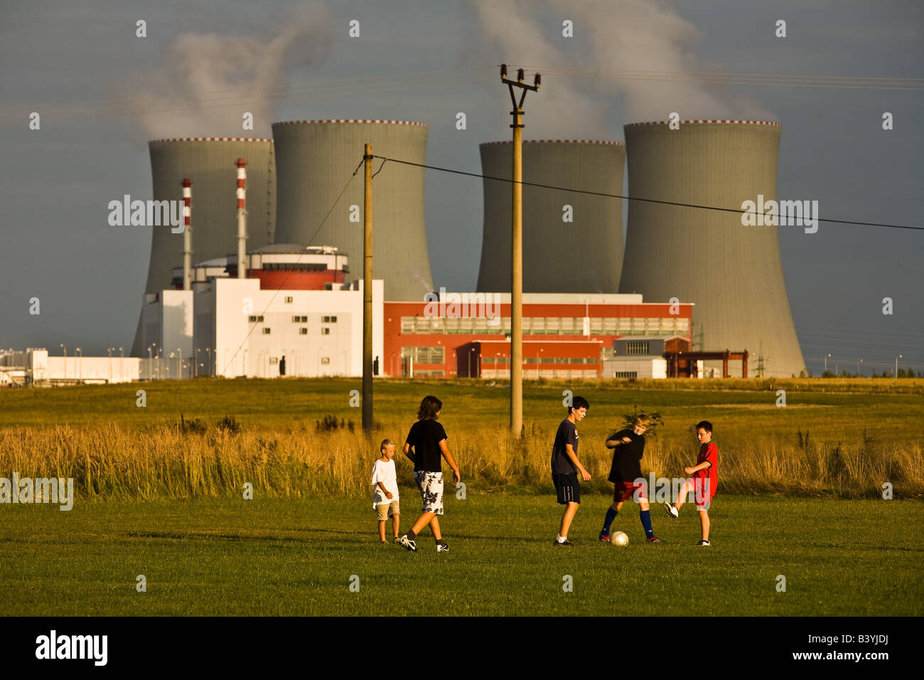 Temelin nuclear power plant Stock Photo - Alamy