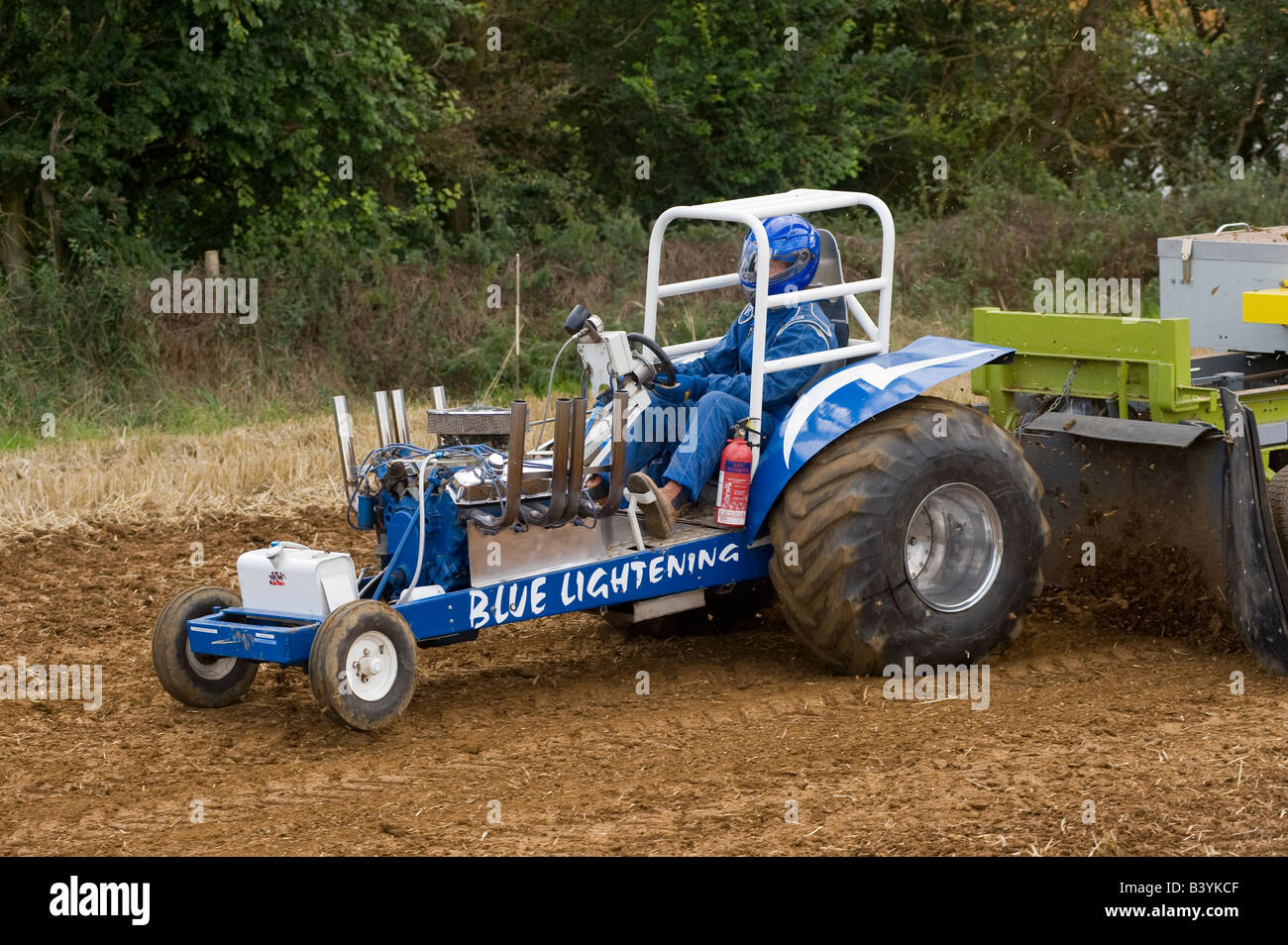 Tractor pulling event at a country fair in the uk Stock Photo - Alamy