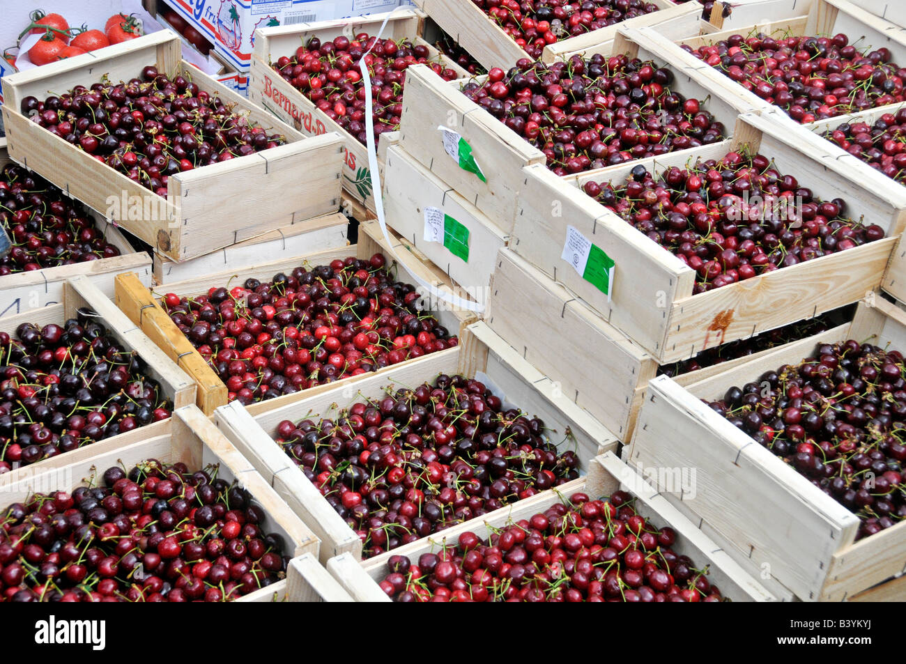 A cherries market stall Stock Photo - Alamy