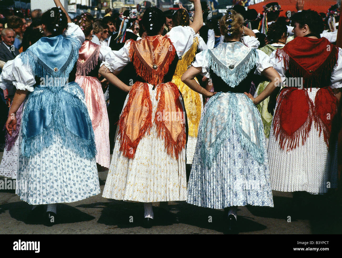Dirndl apron hi-res stock photography and images - Alamy
