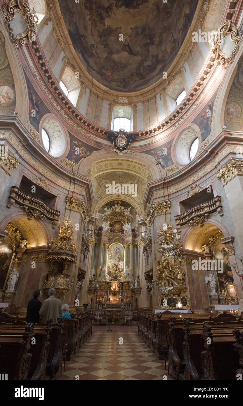 Vienna churches hi-res stock photography and images - Alamy