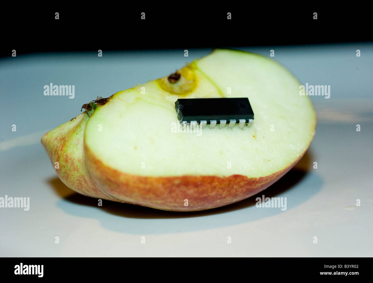 New chip apples Stock Photo - Alamy