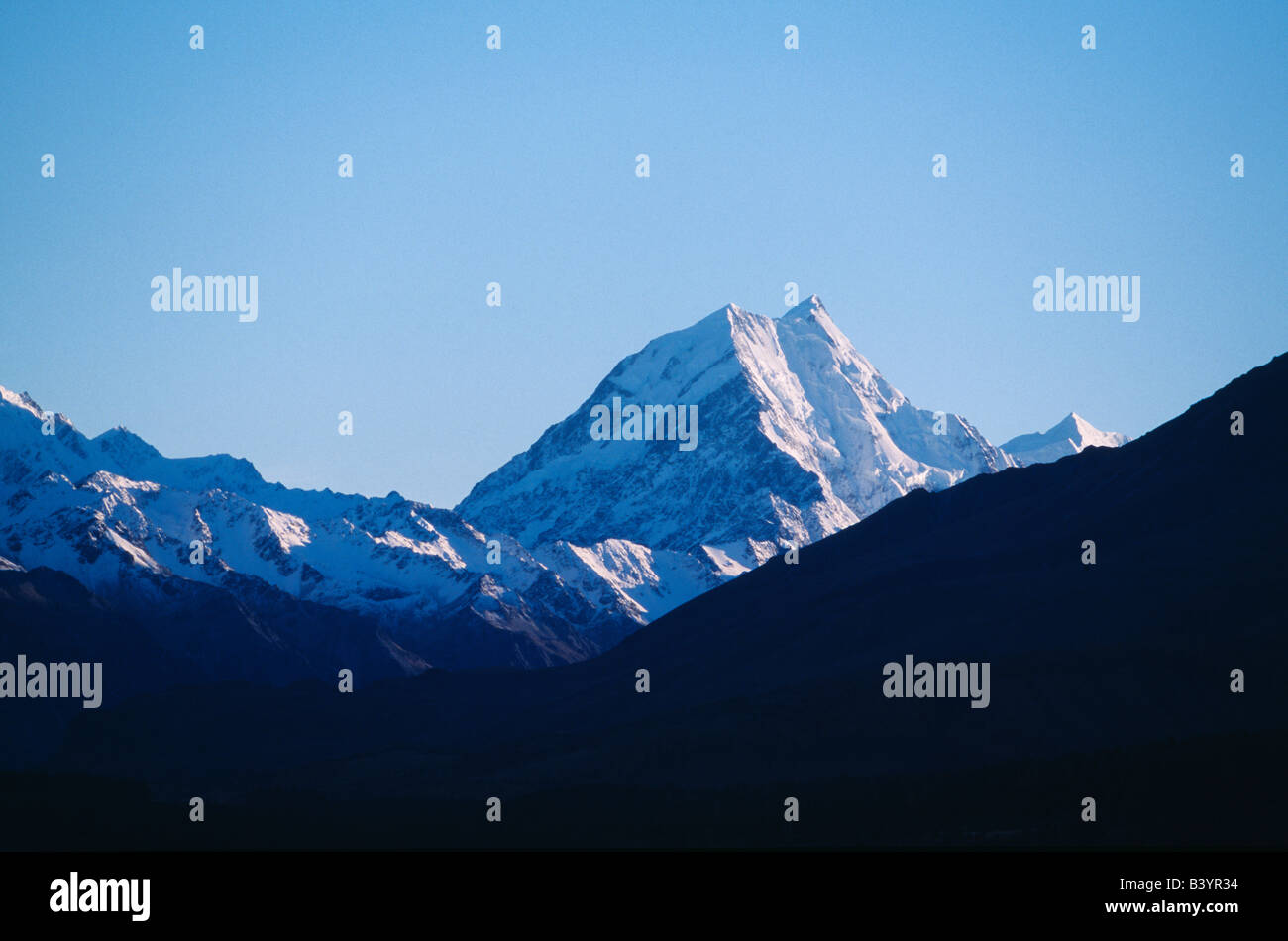 Aoraki Mount Cook, Mackenzie Region, South Island, New Zealand Stock ...