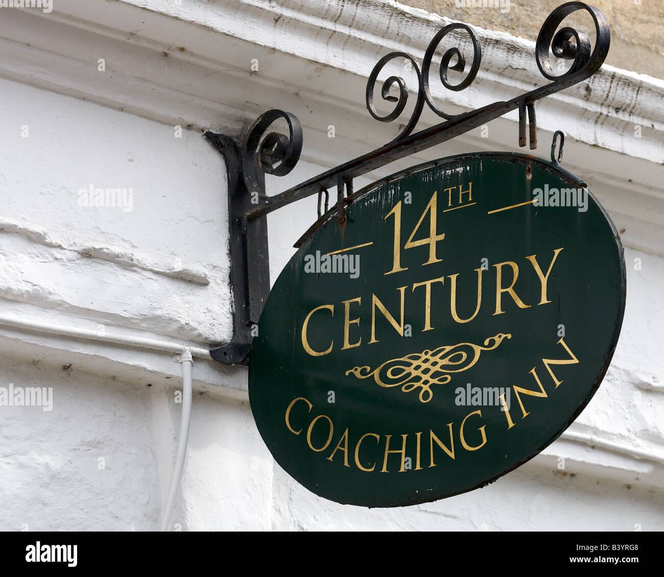 England hotel bar sign hi-res stock photography and images - Alamy