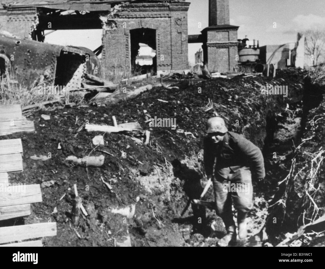 Soldier of a luftwaffe field division in a sap hi-res stock photography ...