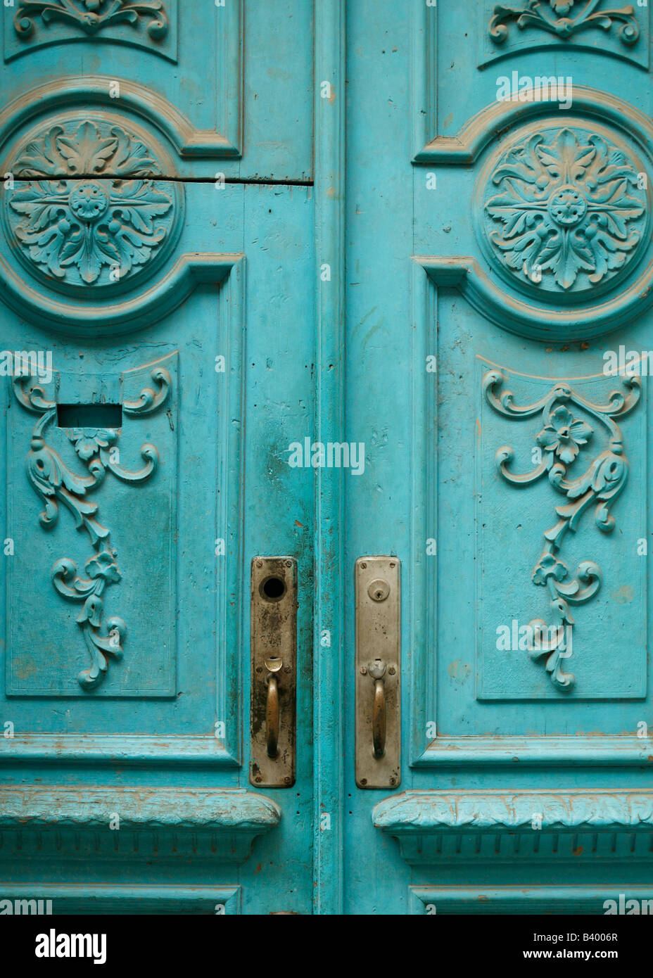 Decorated old-fashioned door Stock Photo - Alamy