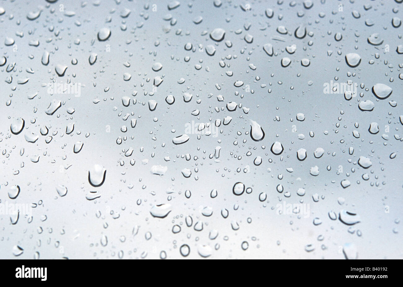 Sheeting rain hi-res stock photography and images - Alamy