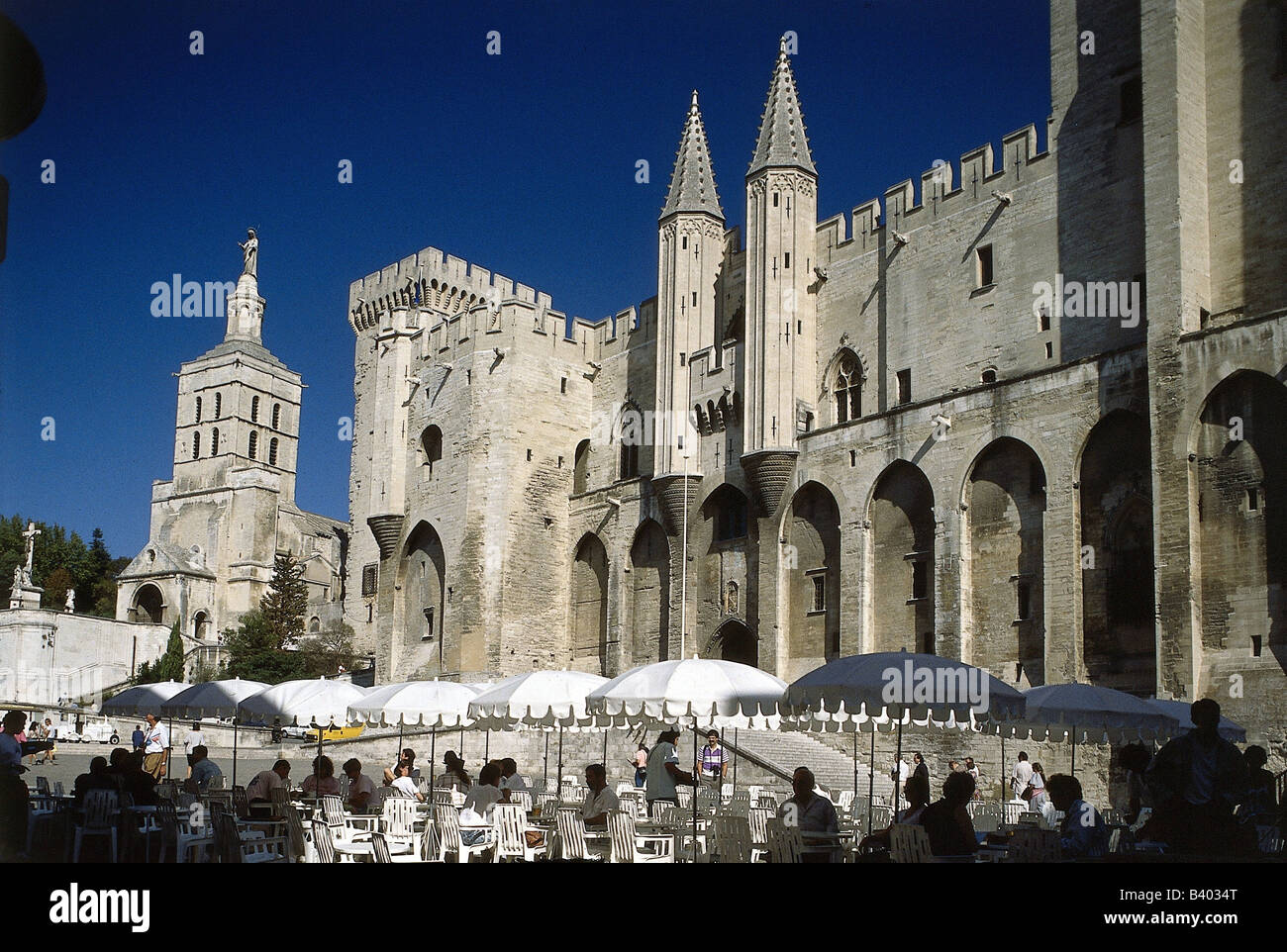 geography / travel, France, Avignon, pope palace (seat of the popes ...