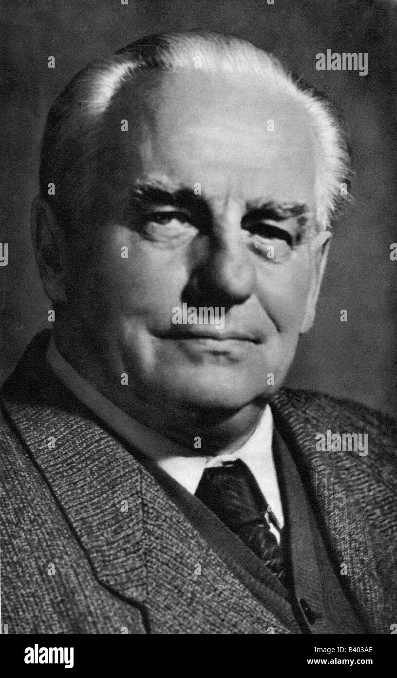 Wilhelm Pieck's Instagram, Twitter & Facebook on IDCrawl