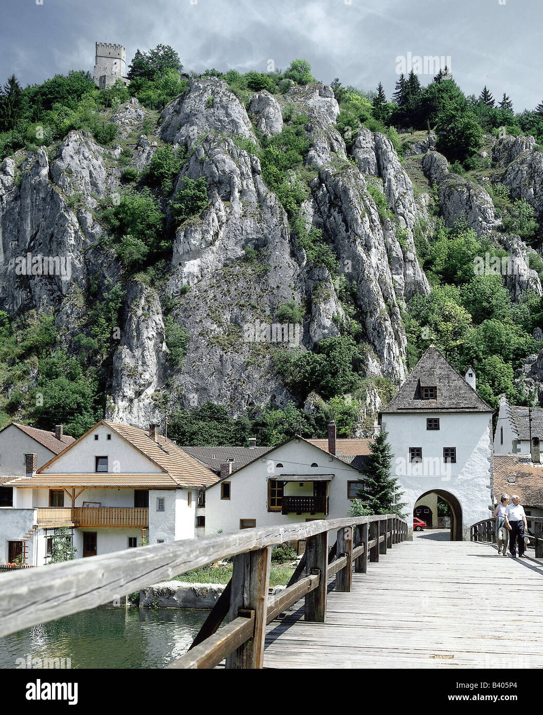 geography / travel, Germany, Bavaria, Altmuehltal, Essing, ruins of a ...