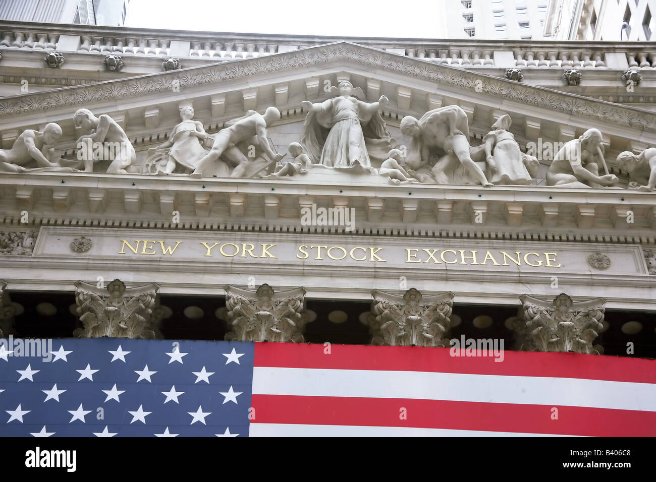 New york stock exchange quotes hi-res stock photography and images - Alamy