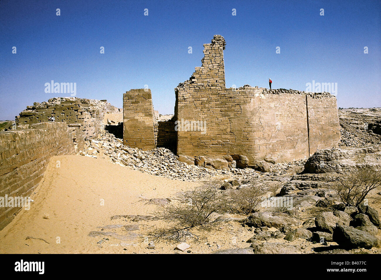 Marib yemen dam hi-res stock photography and images - Alamy