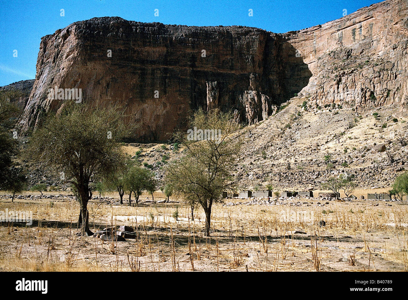 geography / travel, Mali, West Africa, Sahel, Bandiagara massif, dry ...