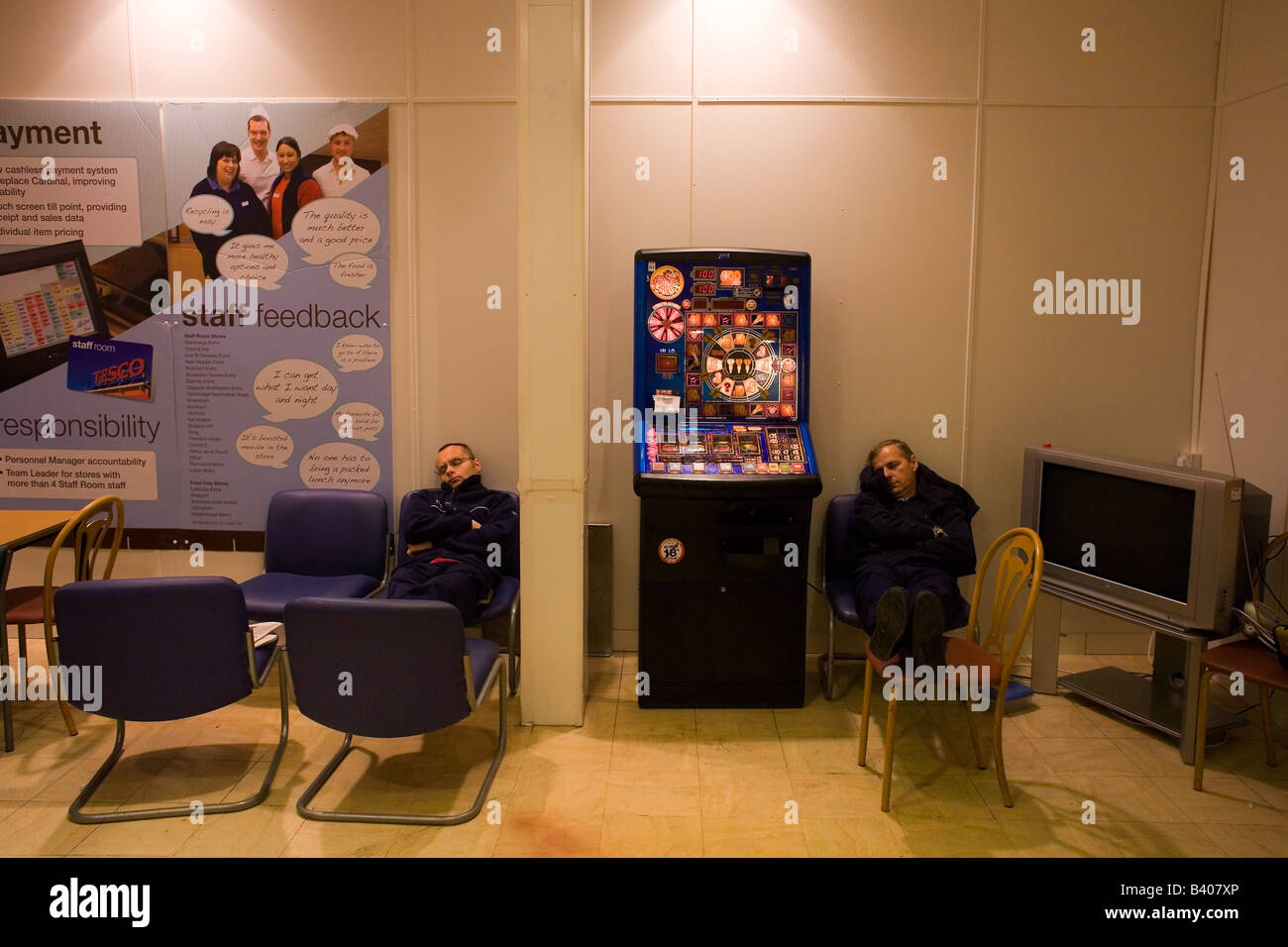 Working at tesco hi-res stock photography and images - Alamy