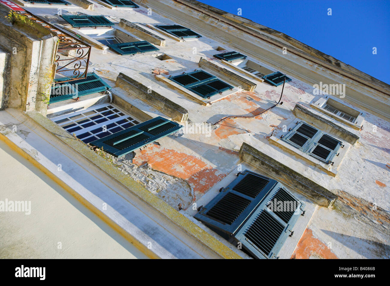 Oblique Windows High Resolution Stock Photography and Images - Alamy